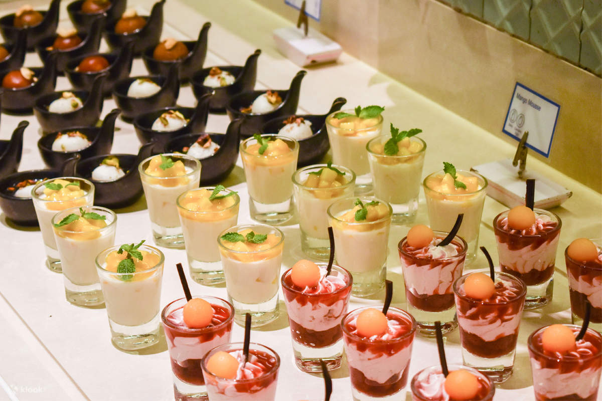 Fresh Seafood & Juicy Meat BBQ Buffet, Andaman Seafood Buffet, and ...